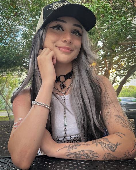 Marlea Pov Were Out At A Cute Cafe By The Beach 🌱🌊 🖤 Hat Is From