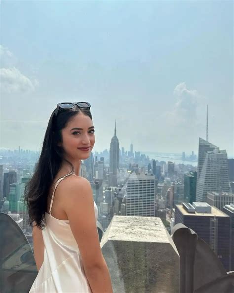 Paolina Van Kleef Biography Height And Life Story Super Stars Bio