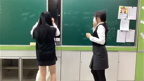 고요속의 외침 Youtube