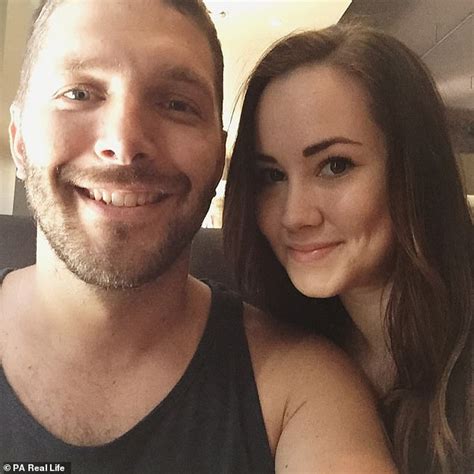 Couple Who Planned To Have Sex On Their Wedding Night Wait Six Years Daily Mail Online
