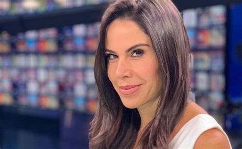 Paola Rojas A Sus 46 Presume Que Es Una Mujer De Vientre Plano