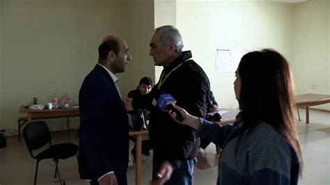 Խցում՝ երկու ընտրող ու մի քանի քվեաթերթիկ Անգեղակոթում լարված իրավիճակ
