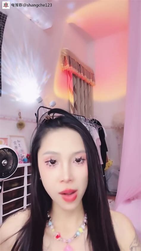 03年的蛇蛇 01 Eporner 03年的蛇蛇 01 Eporner