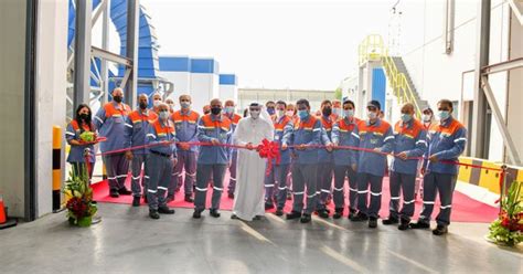 صحيفة البلاد رئيس مجلس إدارة البا يدشن مصنع معالجة بقايا بطانة خلايا