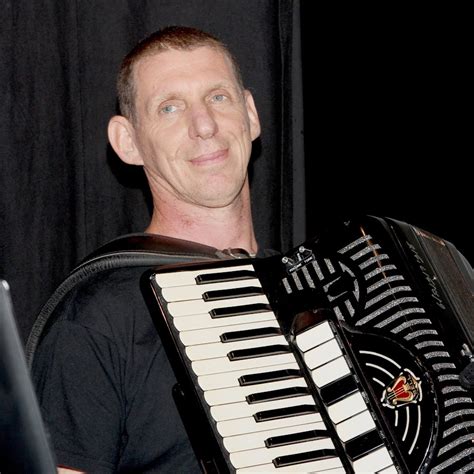 עוזי רוזנבלט Youtube