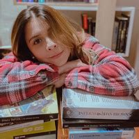 Daniela Florez Danielaflorez Bogota Colombia 148 Books