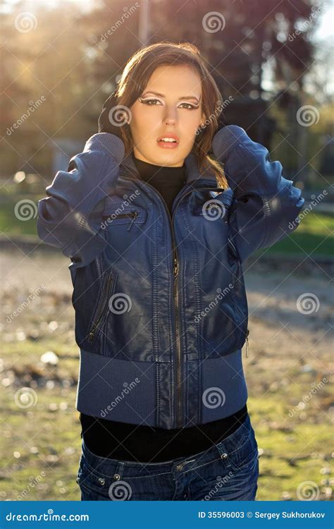 Sensual Girl In Autumn Park Stock Image Image Of Beauty Blue 35596003