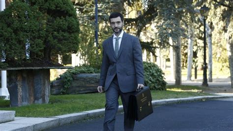 Arcén Qué Es Y Cuándo Está Permitido Circular Por él