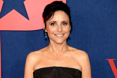 Julia Louis Dreyfus Remembers Sexist Snl Set