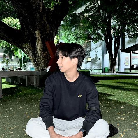 Nur Rahmat Nrrahmat • Instagram Photos And Videos