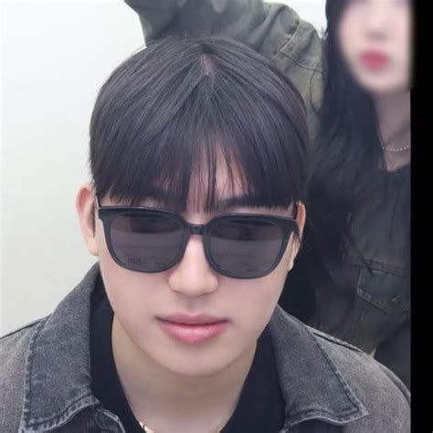 정은제 Euxjx • Threads Say More