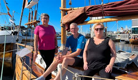 Trebåtfestival Bada I Sol I Ulsteinvik Smp No