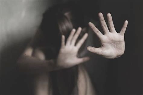 Miris Siswi Diperkosa 12 Pria Di Kebun Sawit Sawit Kita