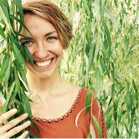 Sarah Wolfgrams Instagram Twitter And Facebook On Idcrawl