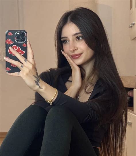Leyah Cata Sexy