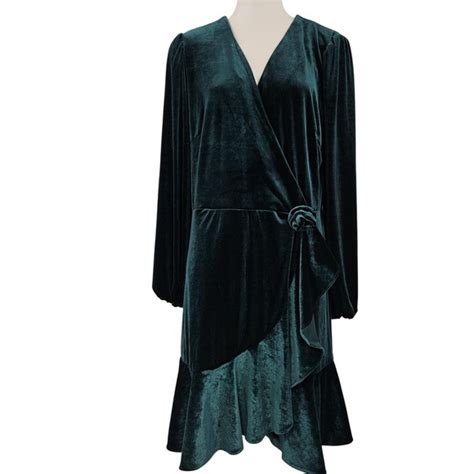 Dresses Melonie T Velvet Dress Women 18 Emerald Green Asymmetrical