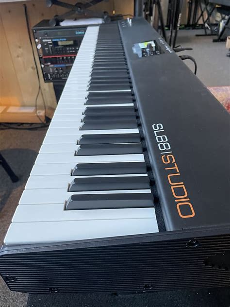 Studiologic SL88 Studio | Reverb