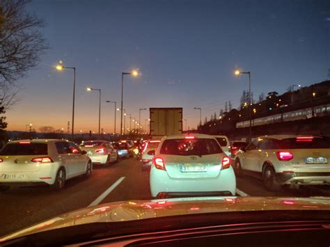 Carmen Manea On Linkedin Meditation Meditateindailylife Wellbeing Calm Intention Commuting…