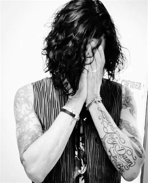 Saul Hernandez Hernandez Saul Rock And Roll