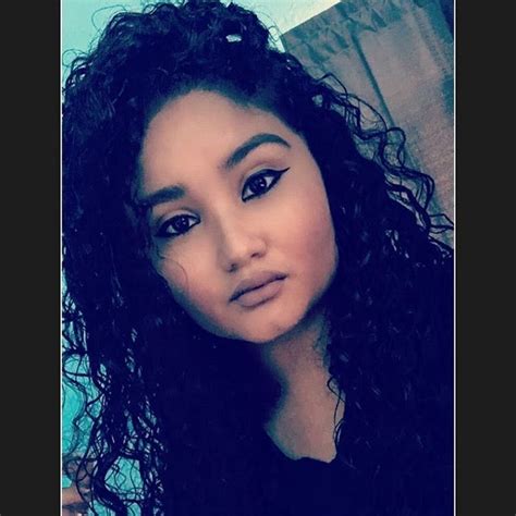 Stephanie Mendoza Youtube