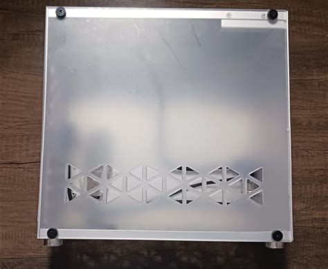 Mate Q1 Probably The Smallest Matx Case I Found So Far Rsffpc