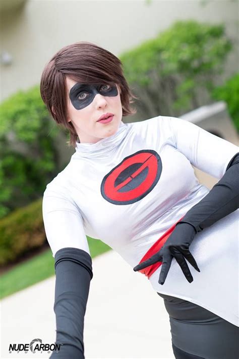 Pin By Jojoirizarry On Elastigirl Cosplay Cosplay Fashion Hats