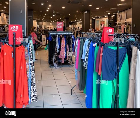 Ladies Clothing Shops Uk At Lisa Travis Blog