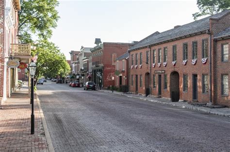 Saint Charles Historic District Lewis And Clark Trail Experience