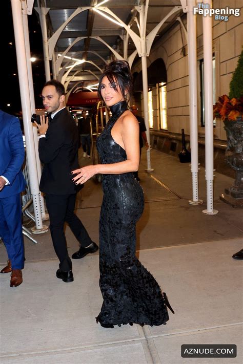 Kim Kardashian Flaunts Her Sexy Assets At 2023 Cfda Awards Aznude