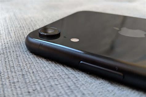 Removing A Sim Card From Iphone Xr Quick Guide Citizenside