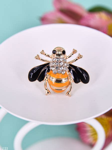 Брошь Пчела Брошь Роскошь ЗОЛОТА Бижутерия женская купить с доставкой по выгодным ценам в