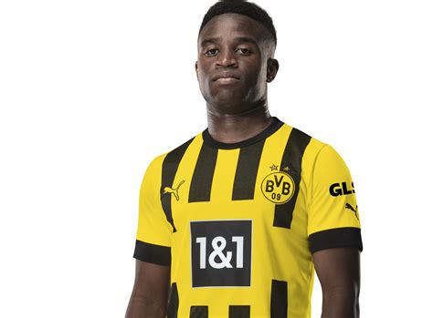 Report Liverpool And Man United Join Chelsea In Race For Moukoko