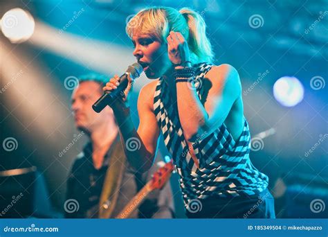 Sexy Famous Dutch Women Singer Wende Snijders On Stage Editorial Image