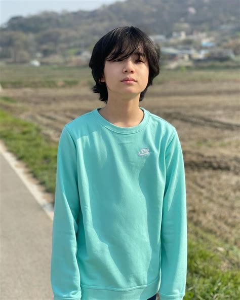 아역배우 문우진 Membagikan Foto Di Instagram 우진이 응원해 주셔서 감사합니다~ 감동의 눈물🥺💕 모두모두 행복한 하루 보내세요 ️ 문