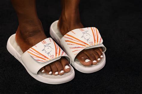 Simone Biless Feet