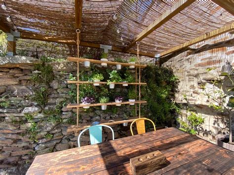 Jardins Suspendus Pour Patios Et Terrasses Sur Mesure Avec étagères En Bois Et En Corde Brico
