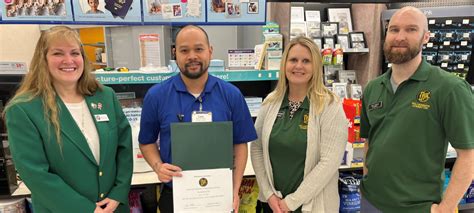 New General Manager At Walgreens Visit New Ulm