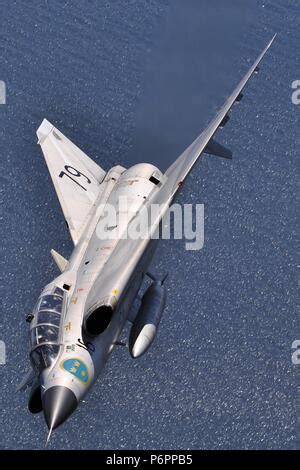 Die Saab Sk35c Draken Ein Überschallflugzeug Ist Teil Der Flotte Der Schwedischen Luftwaffe