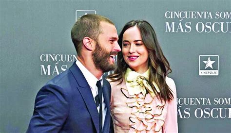 Dakota Johnson Chris Martin Take A Romantic Walk The Asian Age Online Bangladesh