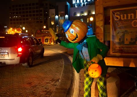 Anaheim Fall Festival And Halloween Parade Return For 100th Celebration