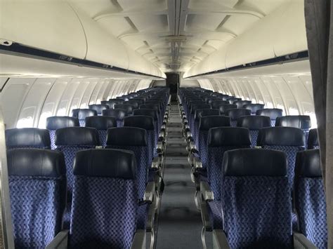 American Airlines 727 200 Cabin Artofit