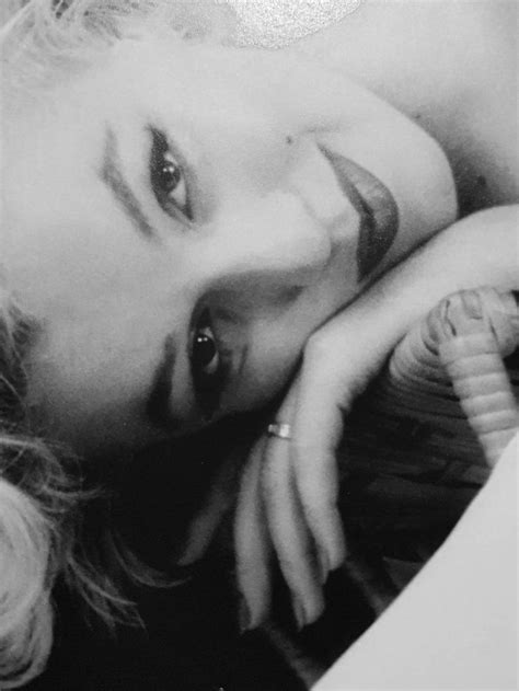 Marilyn Ballerina Sitting Photo By Milton Greene 1954 Marilyn