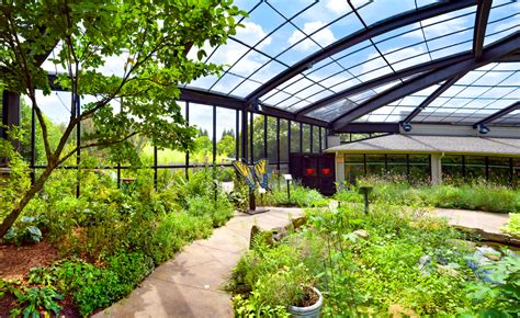Huntsvilles Botanical Garden Is A Year Round Nature Treat Alabama