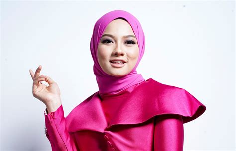 Kenapa Takut Nak Berkenalan Saya Tak Garang Pun