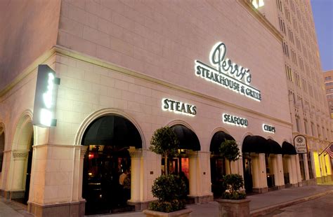 Downtown Perrys Steakhouse And Grille