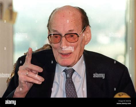 Manfred Von Ardenne Stockfotos Und Bilder Kaufen Alamy