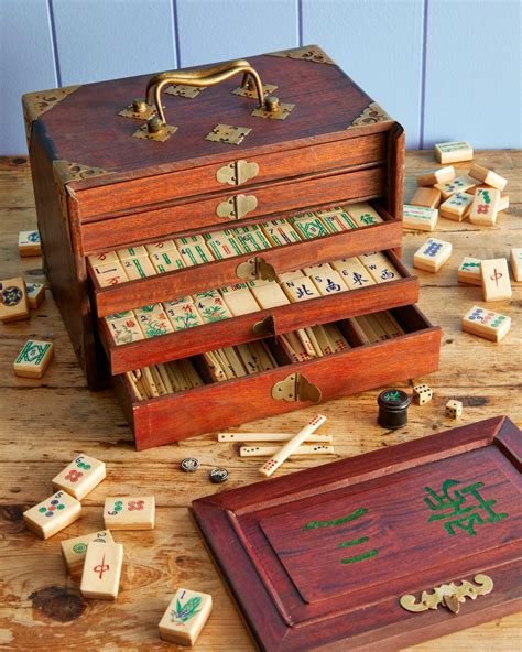 10 Antiques And Collectibles That Will Be In Huge Demand In 2025