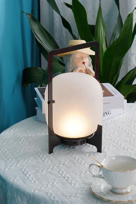 Twilight Lantern Rechargeable Table Light Samulighting