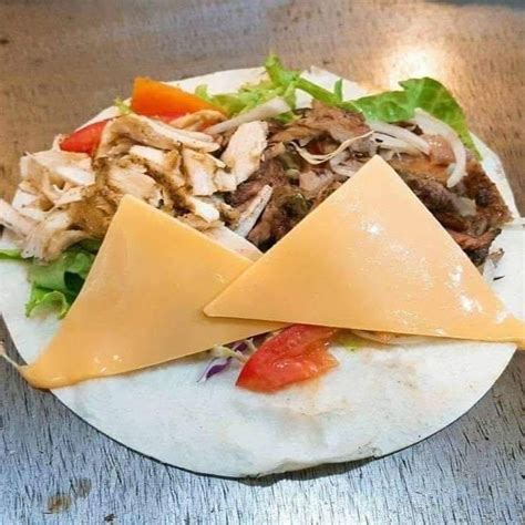 เคบับไก่เพิ่มชีส • Image ร้าน ระบีอะห์ เคบับ ดิโอลด์ สยาม พลาซ่า