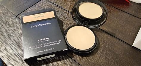 Best Powder Foundation For Oily Skin 12 Top Tested Products